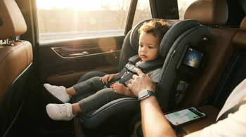 System Integration: Smart Car Seats & Vehicle Safety – Sianldcone